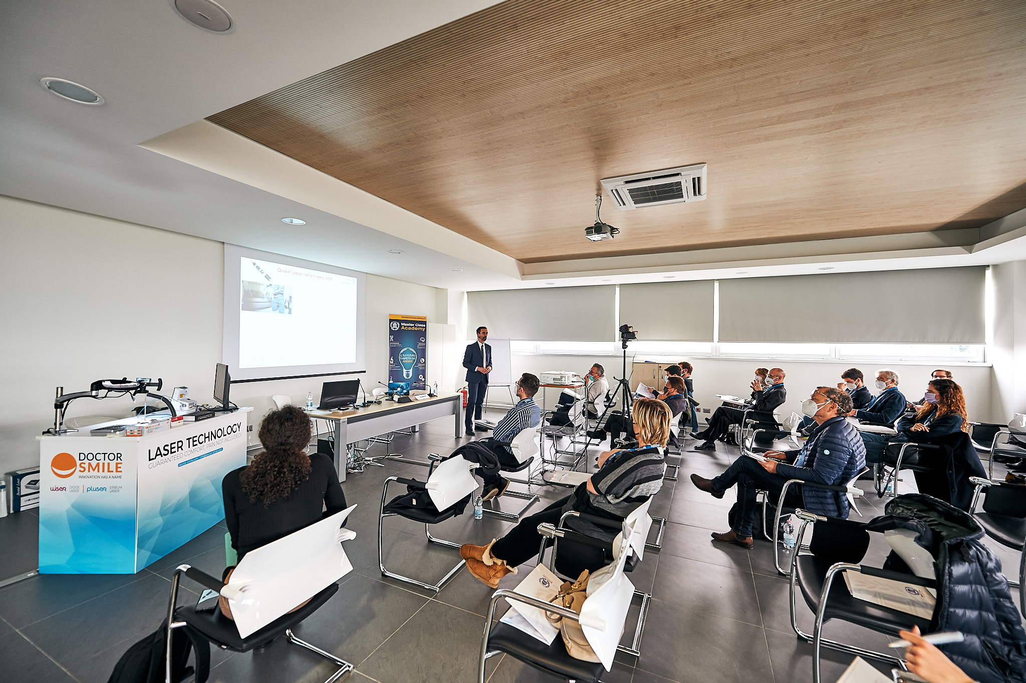 Training - DOCTOR SMILE