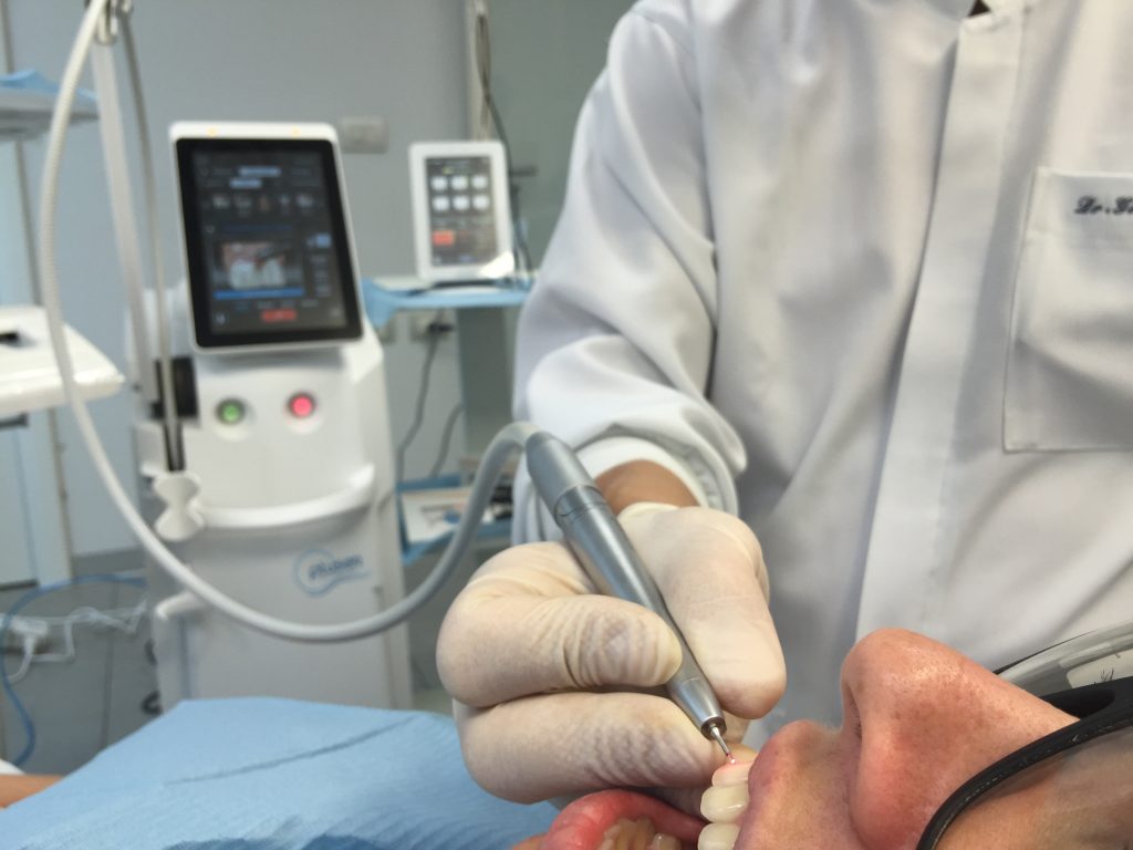 Laser a erbio: caratteristiche e applicazioni - DOCTOR SMILE